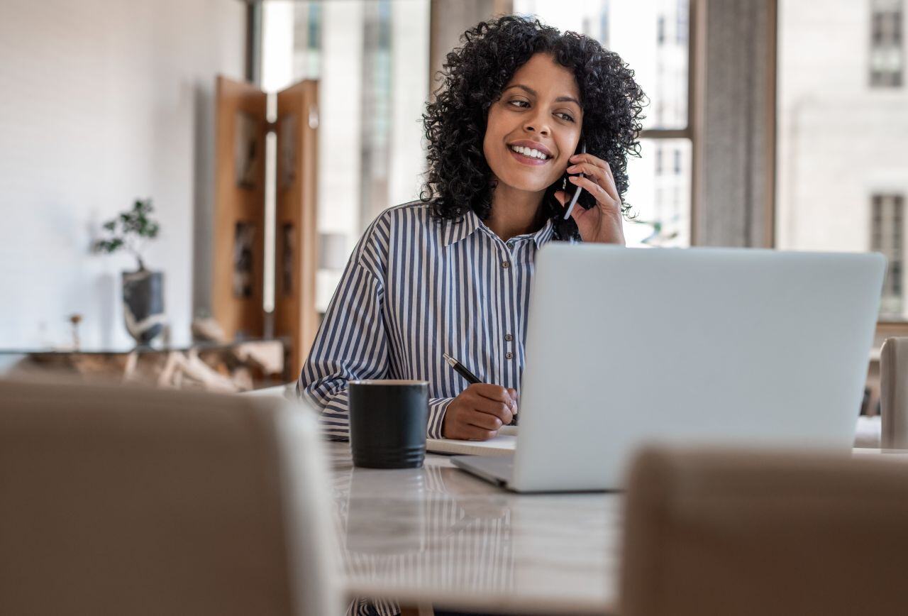 The Importance of Regular Client Check-Ins for Real Estate Agents